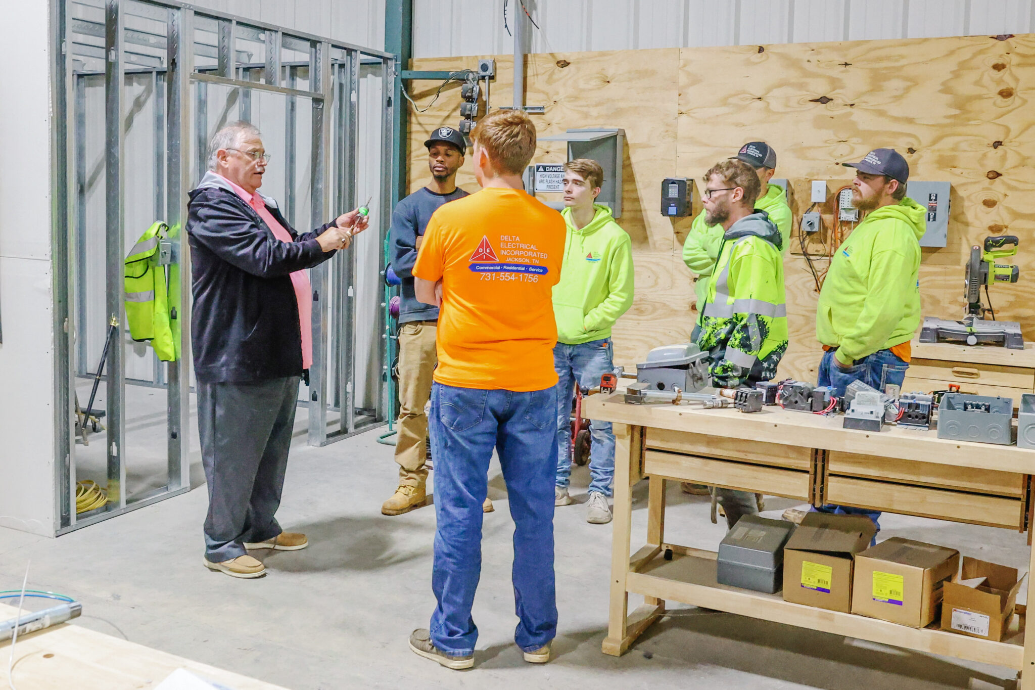 Home | deltaelectricalinc.com